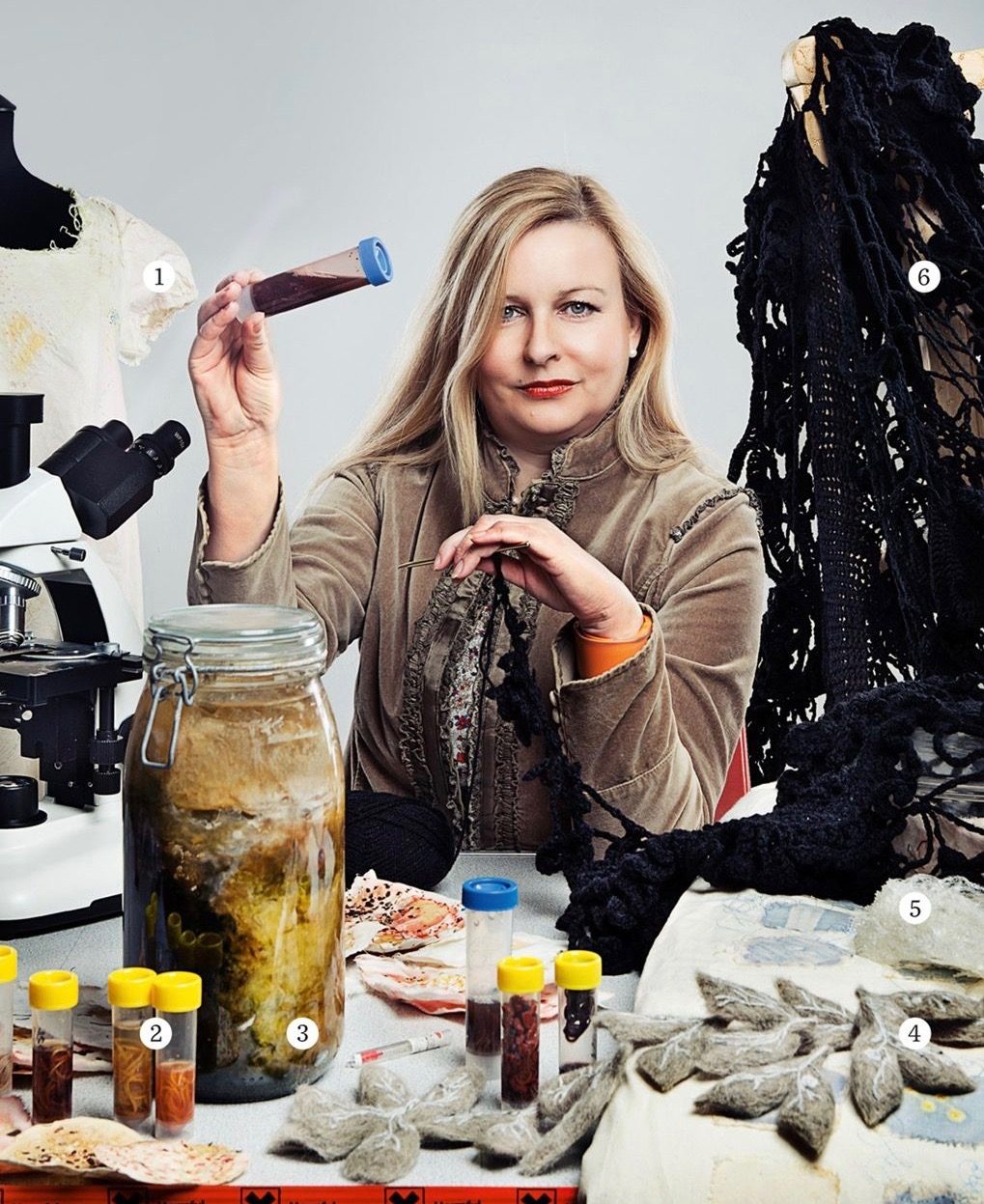 Biography - Anna Dumitriu